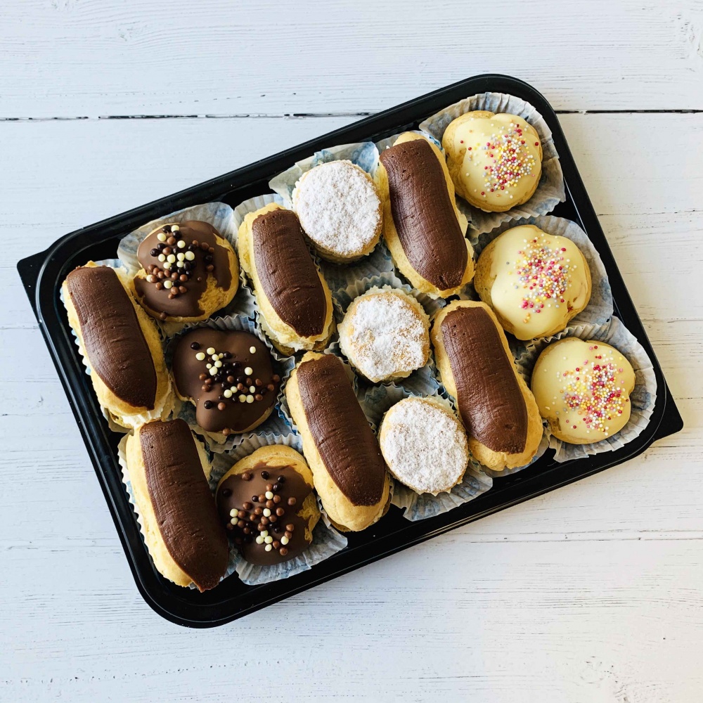 Mini Fresh Cream Cake Platter